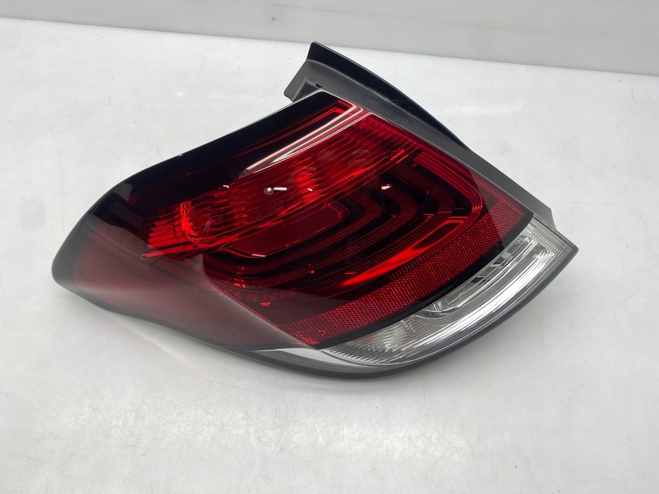 Citroen C4 II B7 Facelift Heckleuchte Rückleuchte Links 9808624680 OE ...