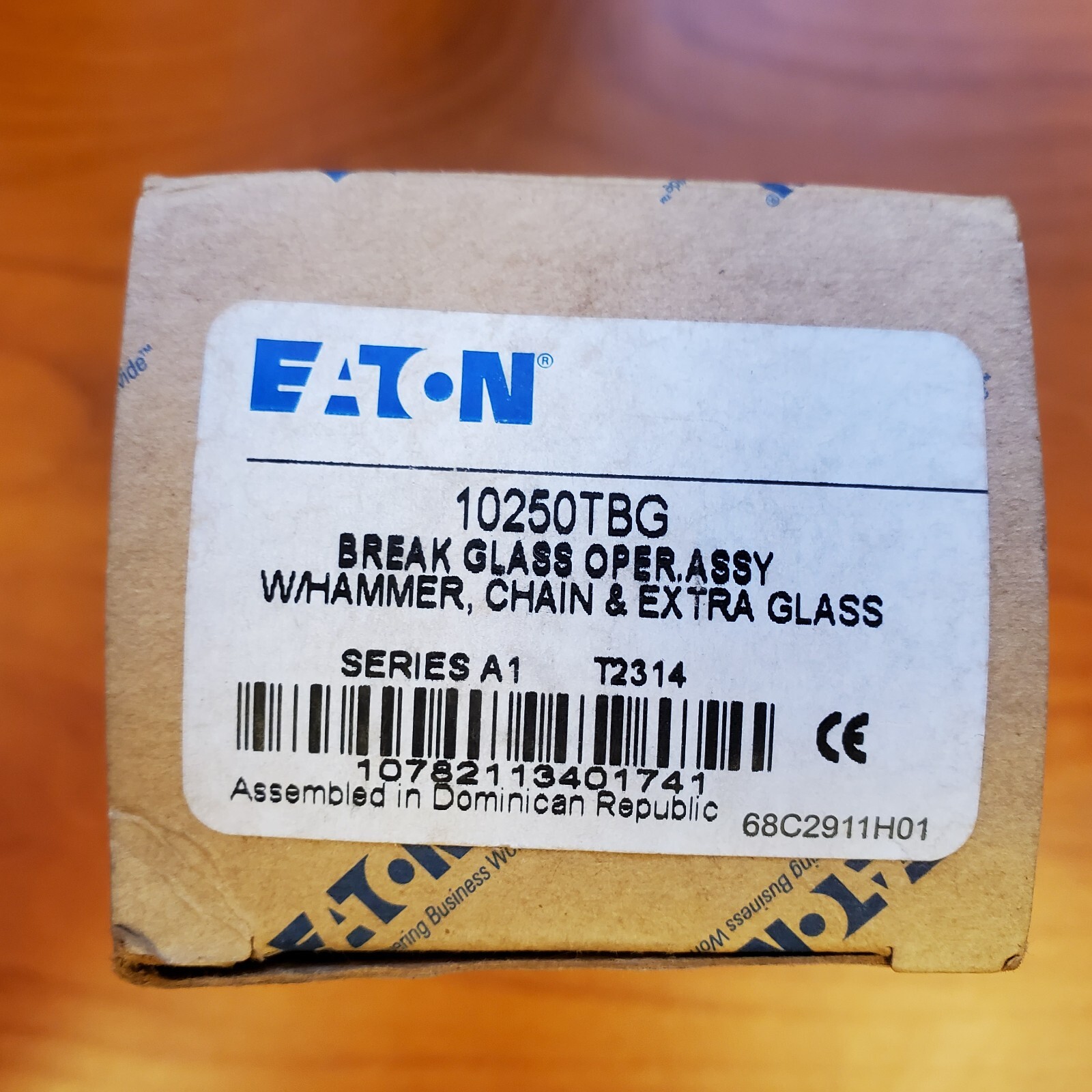 EATON 10250TBG BREAK GLASS OPERATOR ASSEMBLY W/ HAMMER, CHAIN & EXTRA ...