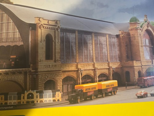 Trix ho 66115 basic kit for the Dammtor Station | eBay