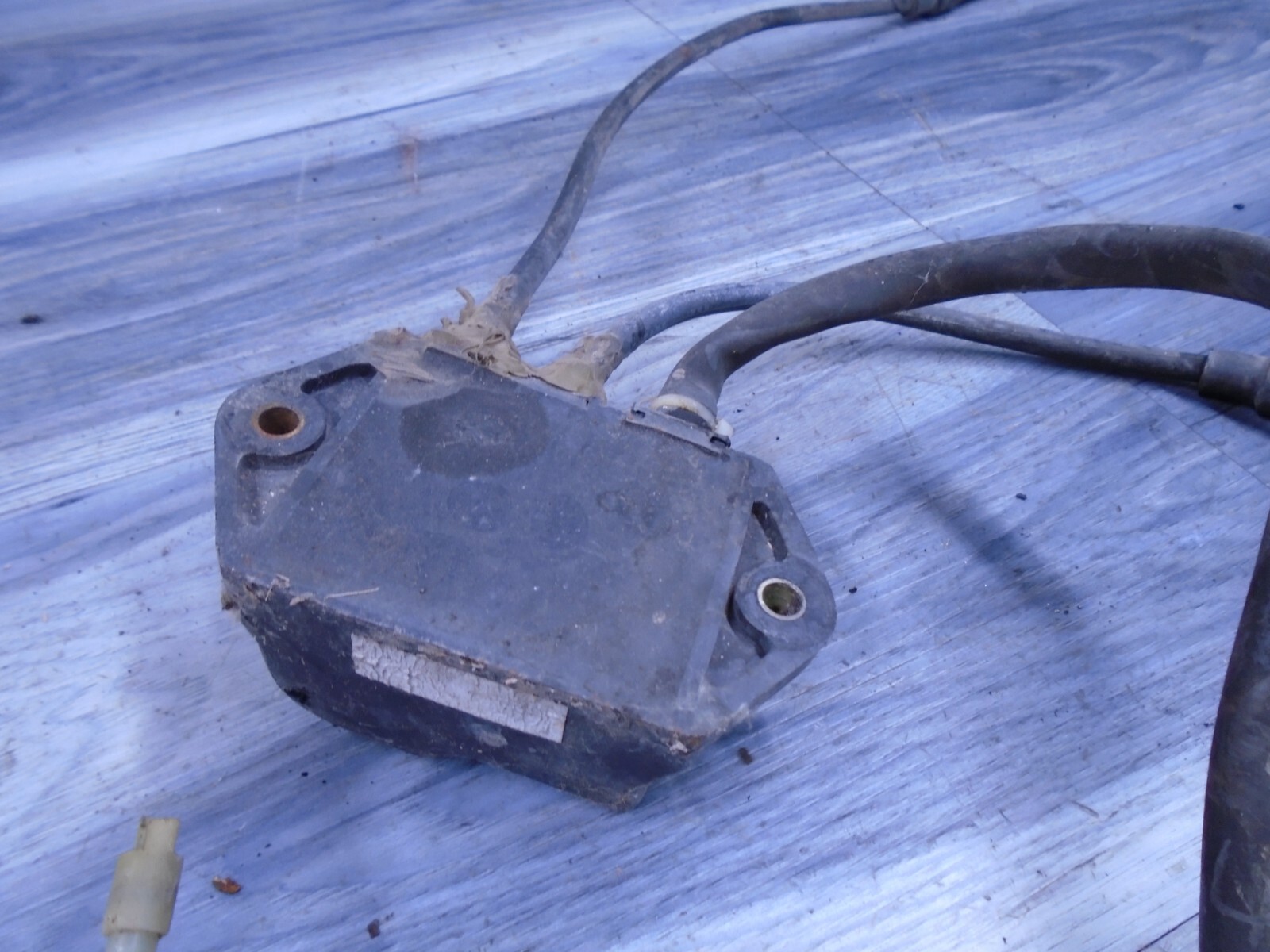 1985 85 Polaris Indy Trail 440 Snowmobile Engine Ignition Coil CDI Box