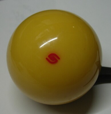 SALUC Super Aramith Pro Cue Ball taken from set years ago, yellowed 2-1 ...