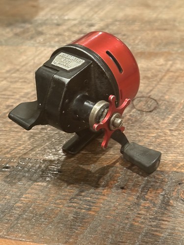 Vintage Abu Garcia Abu-Matic 170 Fishing Reel Reels Abumatic Sweden Red ...