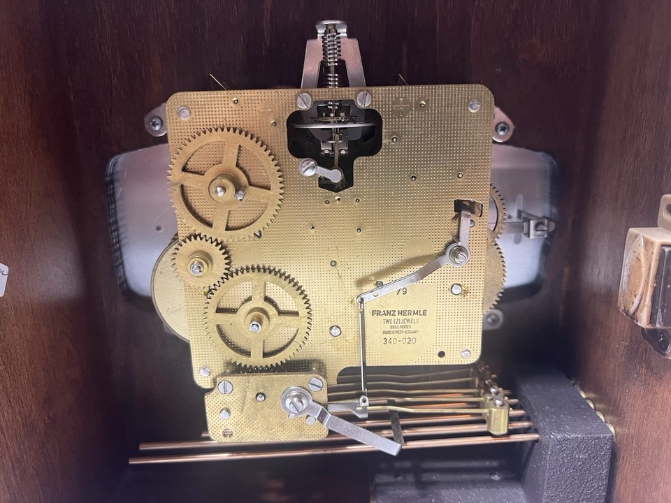 Ridgeway Franz Hermle WESTMINSTER Chime Key Wind OAK Wood Mantel Clock ...