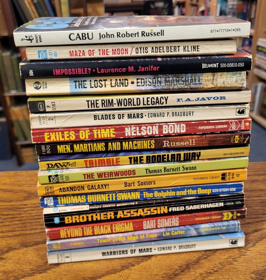 lot 16 vintage science fiction fantasy Mass Market paperbacks Very Good ...