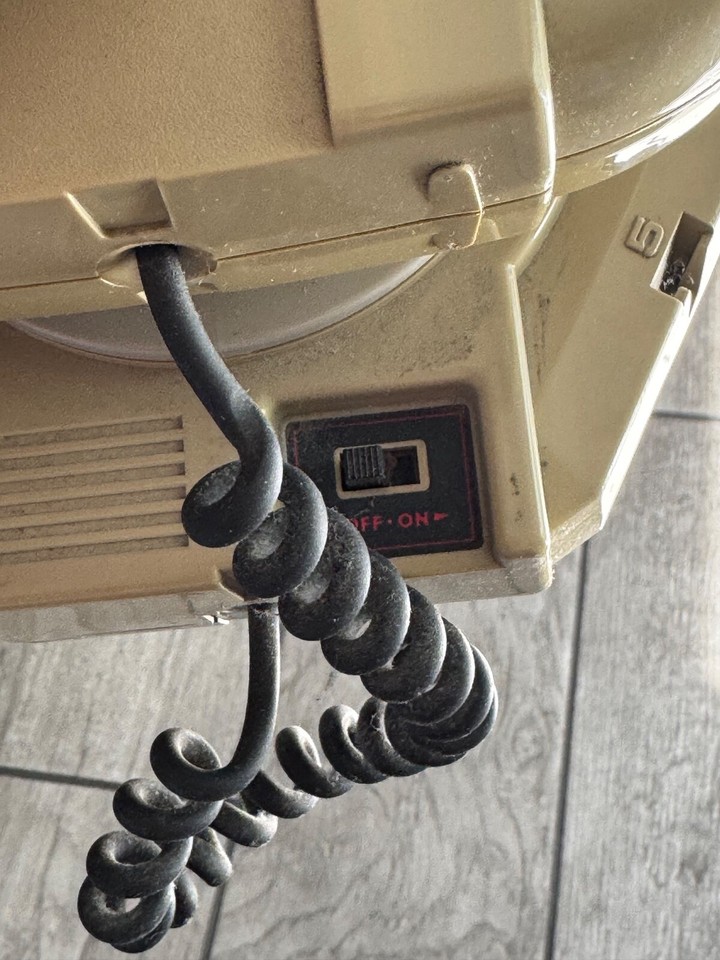 Nintendo NES R.O.B. Rob the Robot-Robotic Operating Buddy | eBay