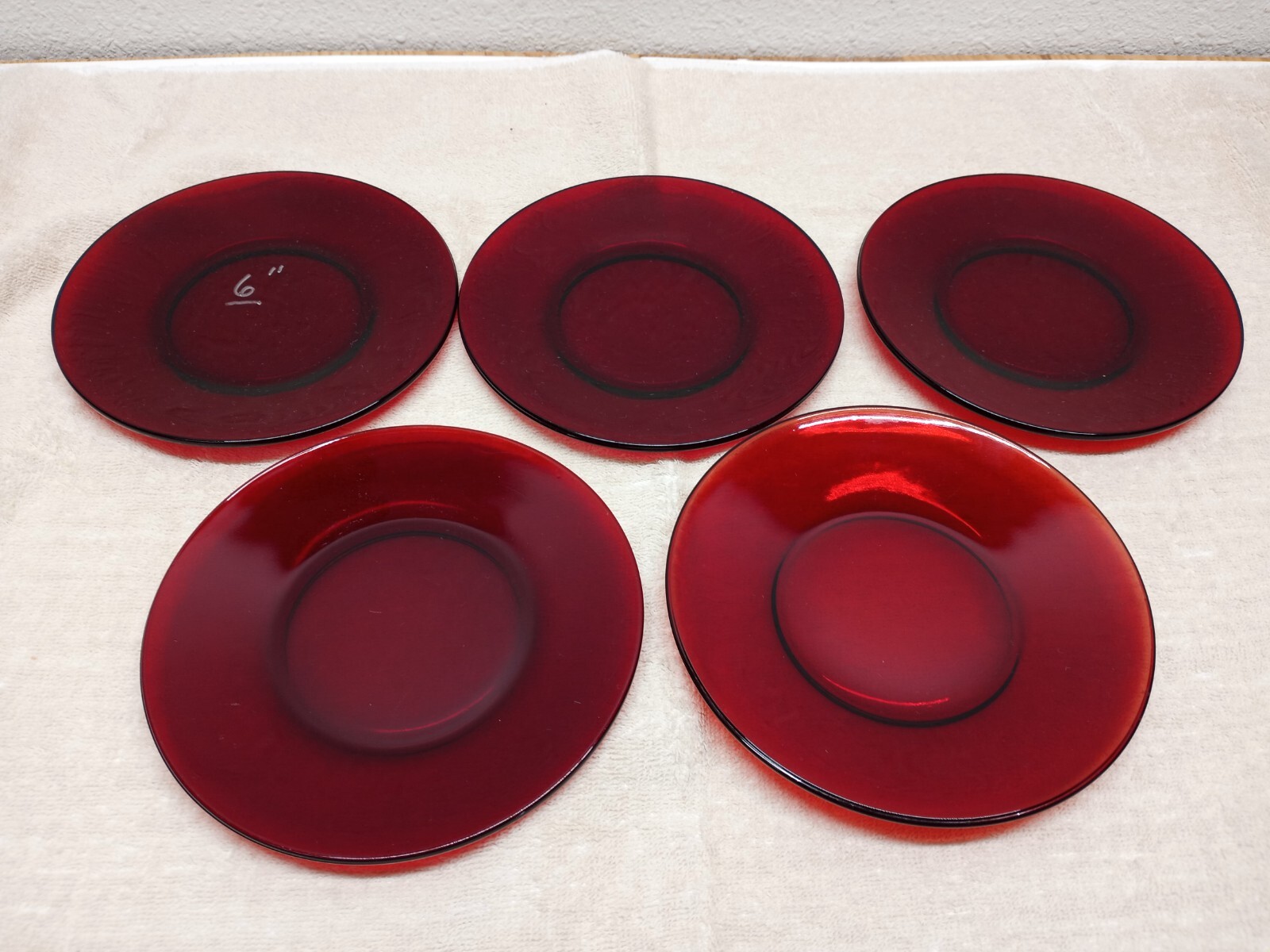 5 Vintage RUBY RED GLASS PLATES 6 in ROUND Dinner Plates Saucer | eBay