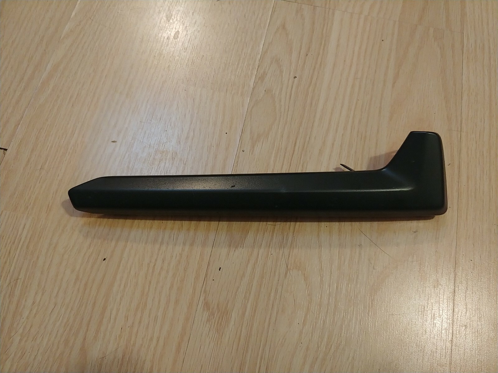 OEM 2017-2018 Subaru Forester 2.5L Front Left Side Molding Bumper ...