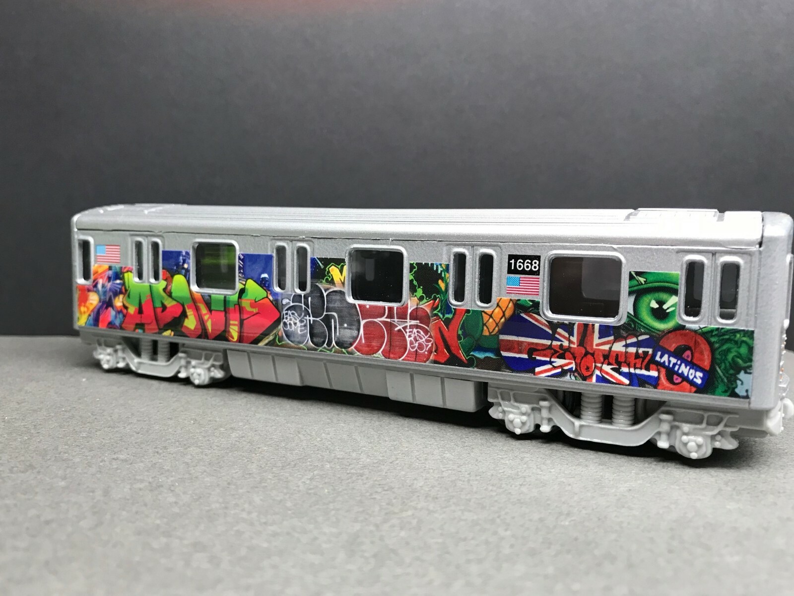 1:32 Kinsmart Metro Subway Train under 7" Long - Union Jack - LATINOS ...