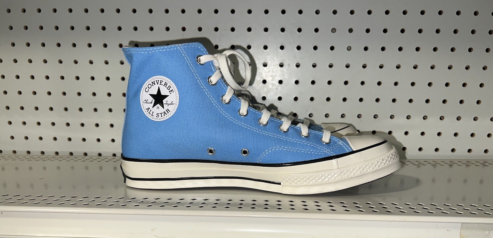 Converse Chuck Taylor All Star 70 Mens Athletic Shoes… - Gem