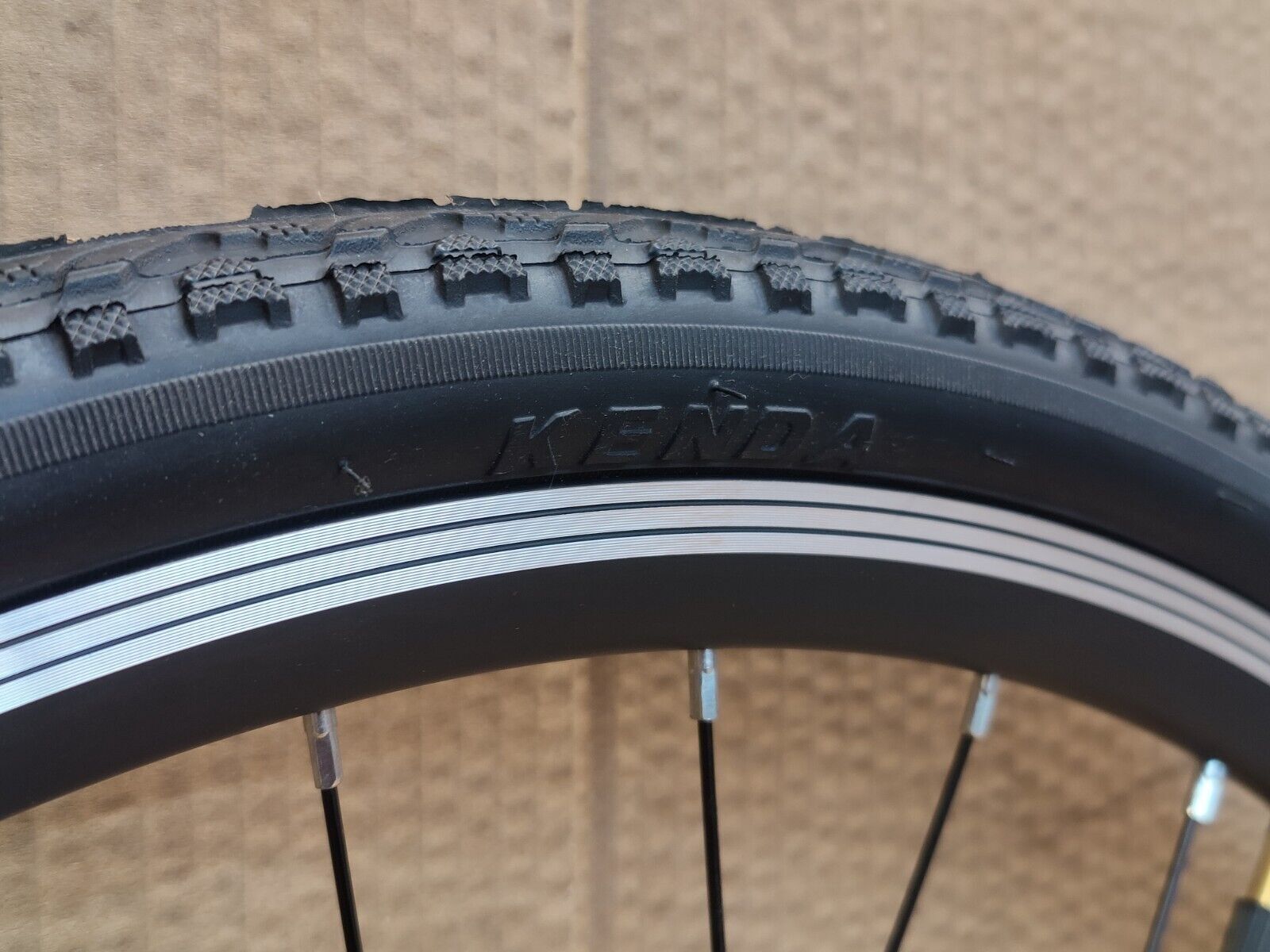 QR 700c 28" Hybrid Bike Rear Wheel 7/8/9/10 Speed Rim Disc Kenda ...