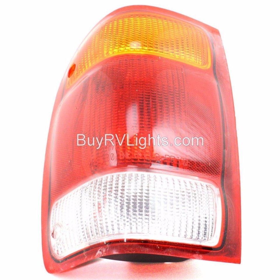 WINNEBAGO RIALTA 2001 2002 2003 LEFT DRIVER TAIL LIGHT TAILLIGHT REAR ...