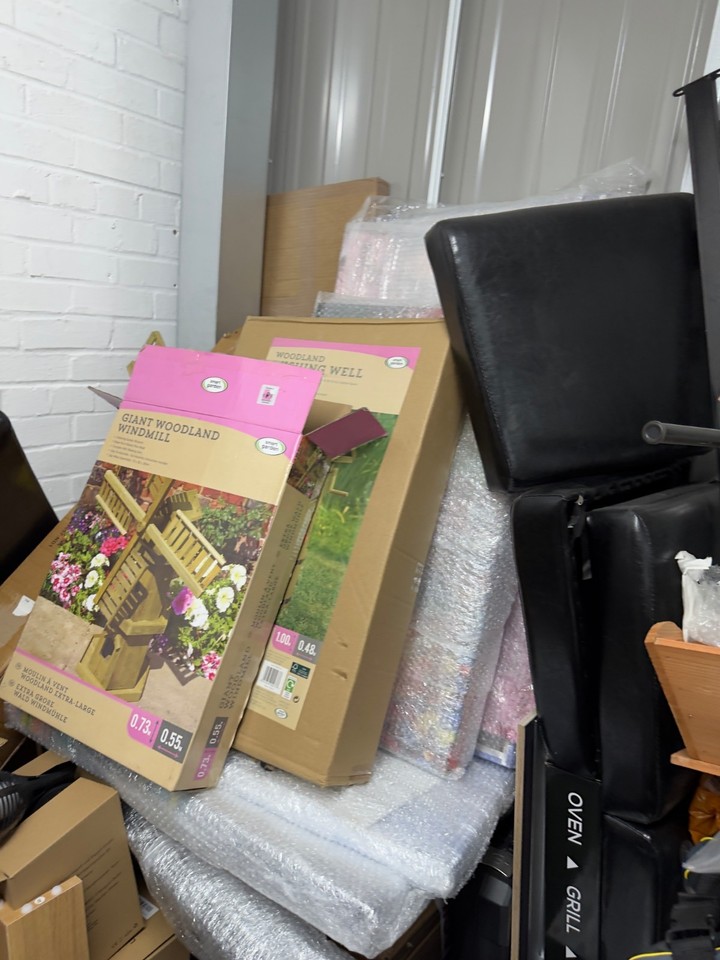 Storage Unit Contents (Abandoned Goods) BIC282320 | eBay UK