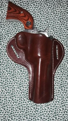 Leather Blackhawk/Old Model Vaquero Holsters 4 5/8' Barrel