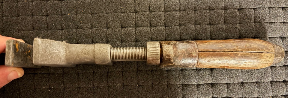 ANTIQUE 10" DEERING HARVESTER CO. MONKEY WRENCH - Very Good Condition ...