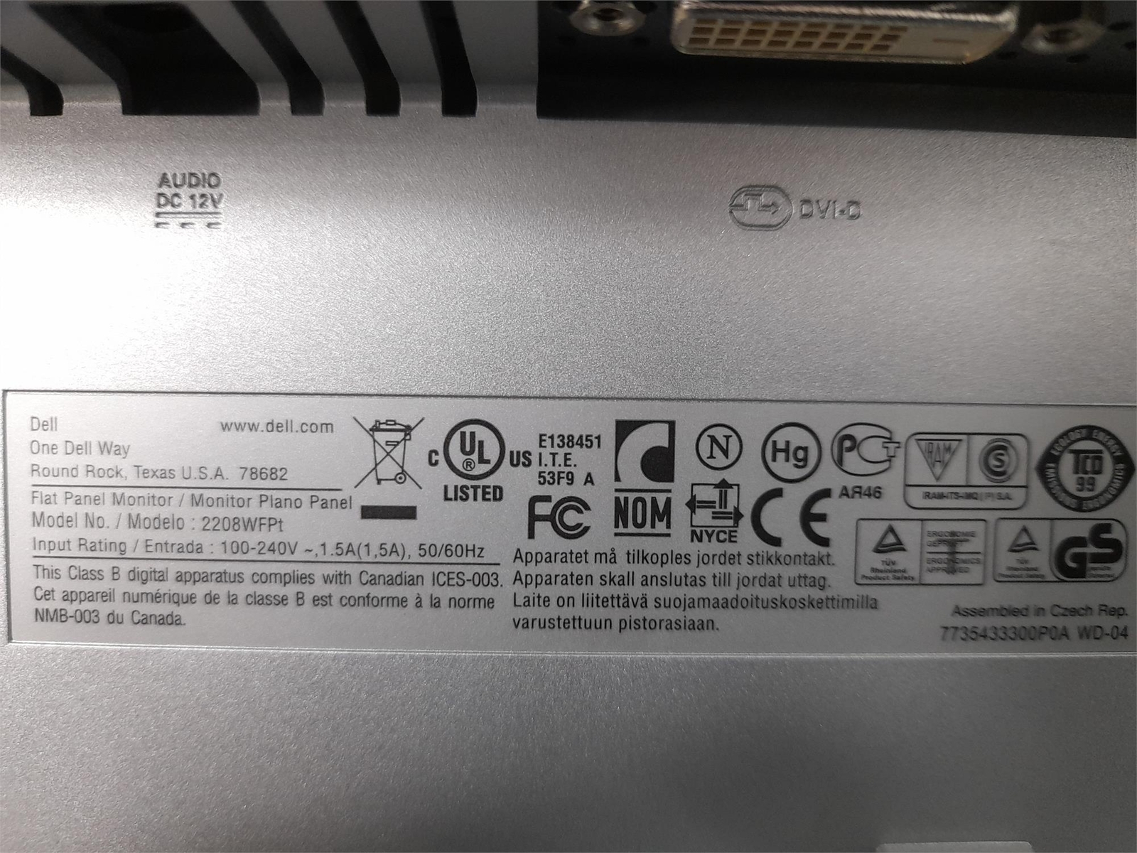 Dell UltraSharp 2208WFPt 22 inch VGA DVI-D 1680x1050 Monitor With Stand ...