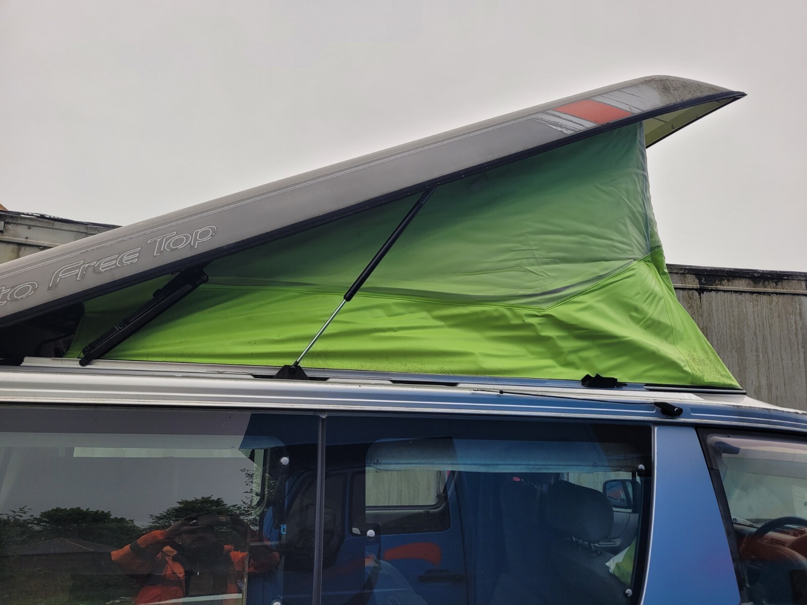 USED ..MAZDA BONGO FRIENDE DAY VAN CAMPER ; ELECTRIC POP UP ROOF CANOPY ...