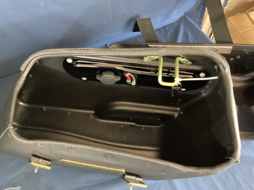 NEW Harley-Davidson Detachable Leather Hard S’Bags, 90201645, Sup ...