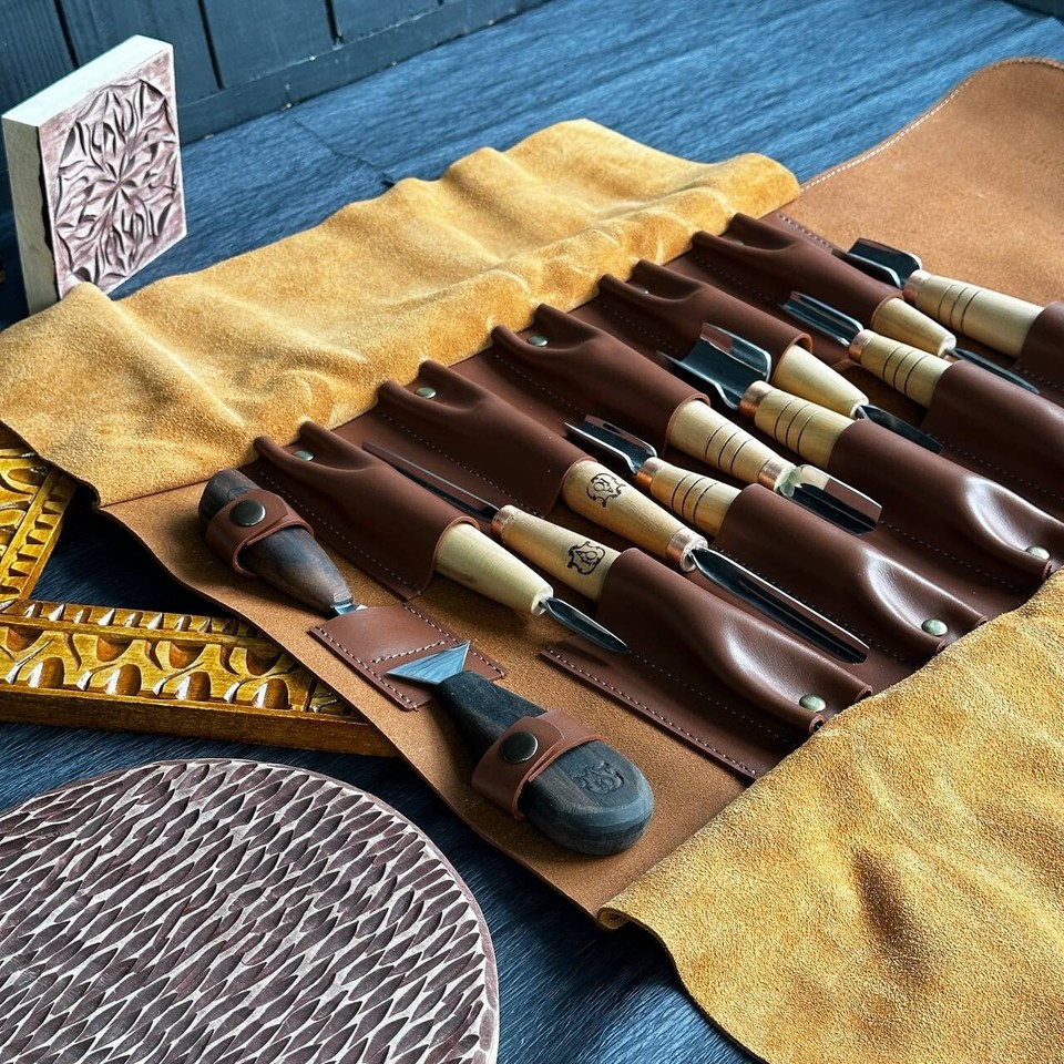 Set of 12 gouges, Straight and bent gouges in case, Wood carving Steel ...