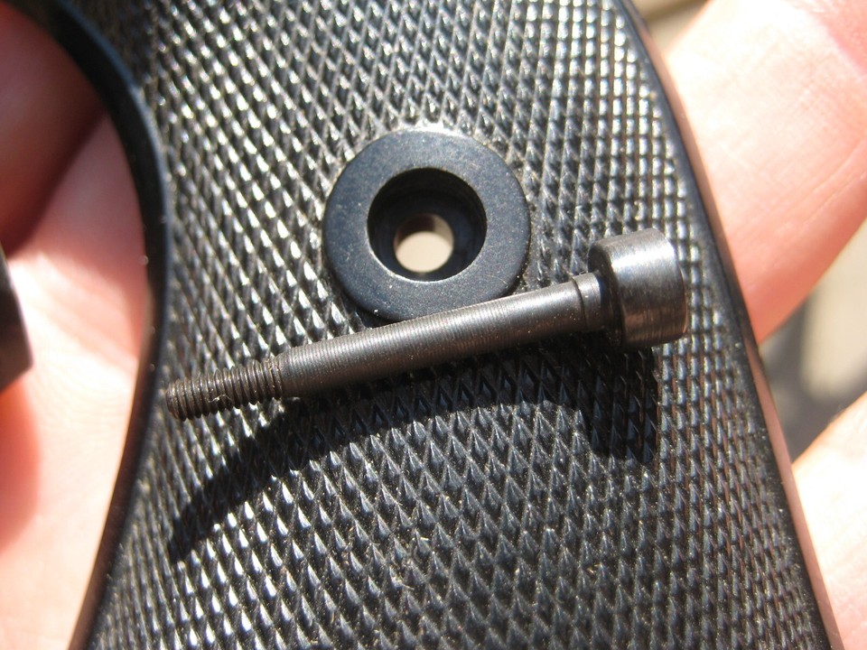 Set Vintage ~ COLT Revolver GRIPS with Screw ~ Black Plastic - Horse B ...