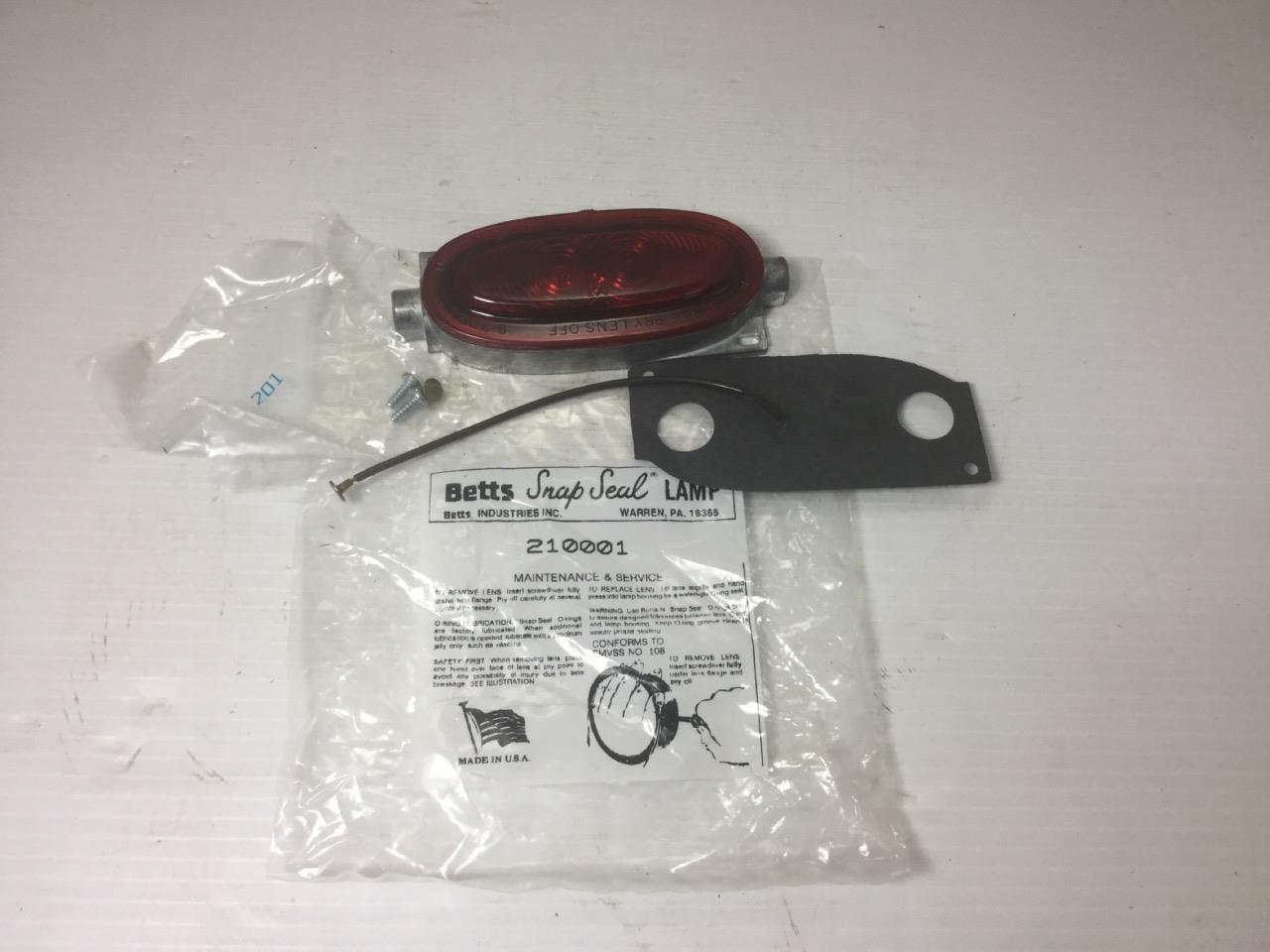 12258 Betts Snap Seal Side Marker Clearance Lamp Light 210001 ...