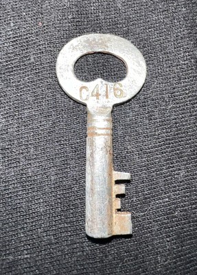1900-1950 - Antique Steamer Trunk Keys