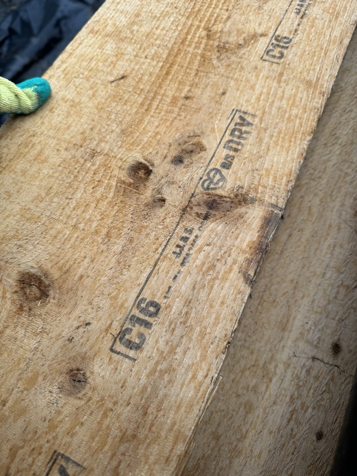 Reclaimed 9x2 C16 Timber Joists 2.6m | eBay UK