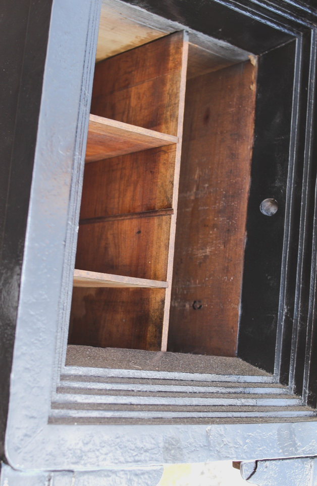 Heavy Iron Late 19th Century Antique Dewey-Cheatum & Howe Safe & Lock ...