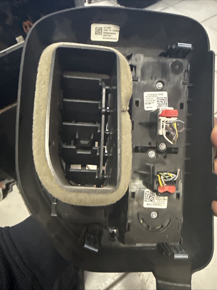 84228221 silverado 1500,2500,3500 bottons 2019-2024 4x4 oem | eBay