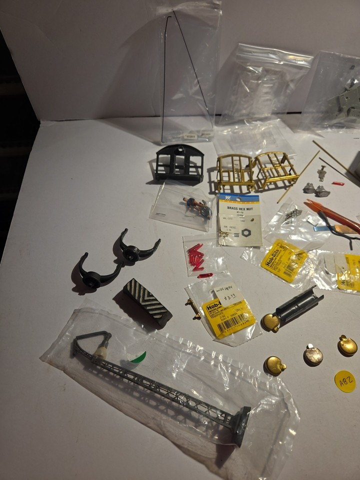 Lionel Walthers Woodland Scenics Model Train Parts And Accessories LOT ...