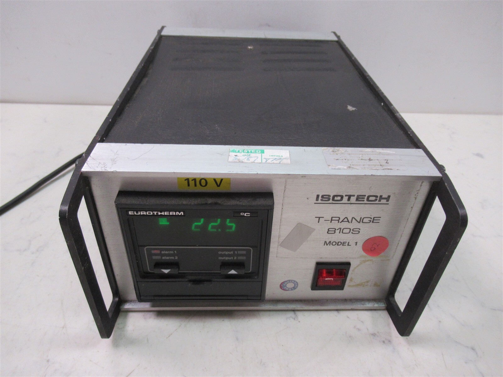 Isothermal Technology ISOTECH T-Range 810S Model 1 Rack Mount Deck ...