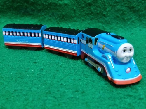 Thomas the Tank Engine Capsule Train Streamlined Thomas Collector ...