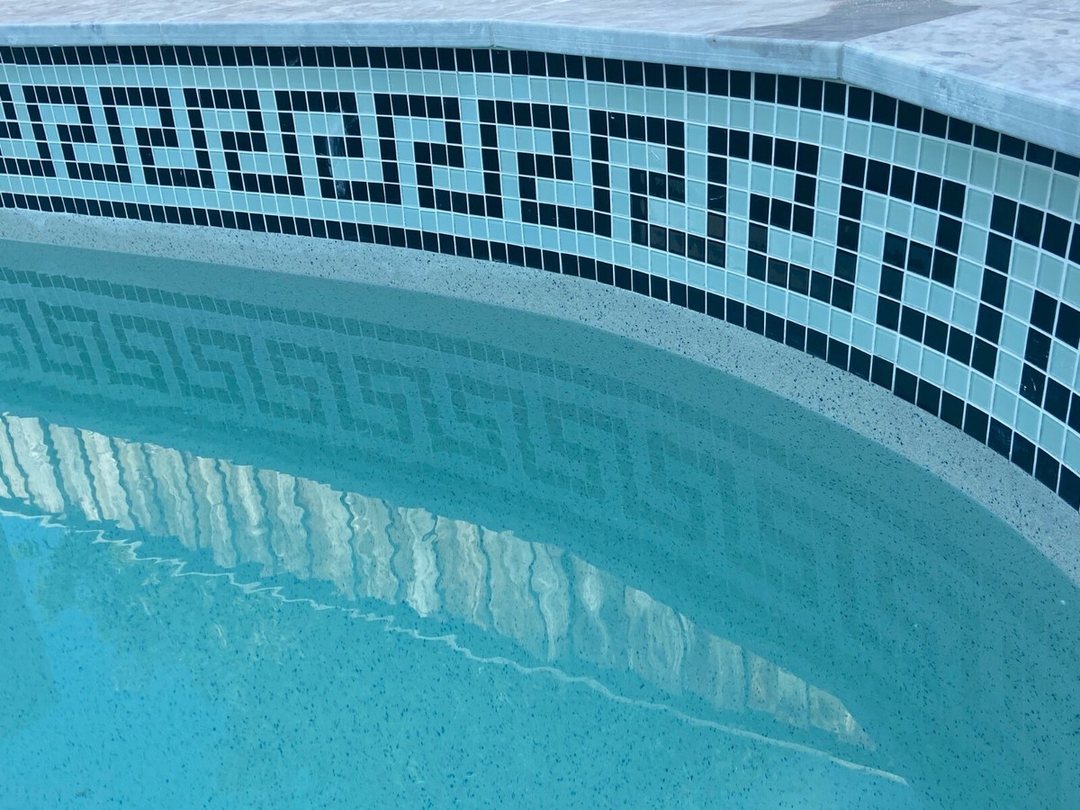 Tuscan Look Pool Tile Borders