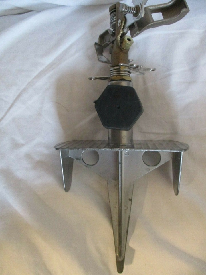 Heavy Duty Brass Pulsating Sprinkler With Metal Tri-Step Spike NEW | eBay