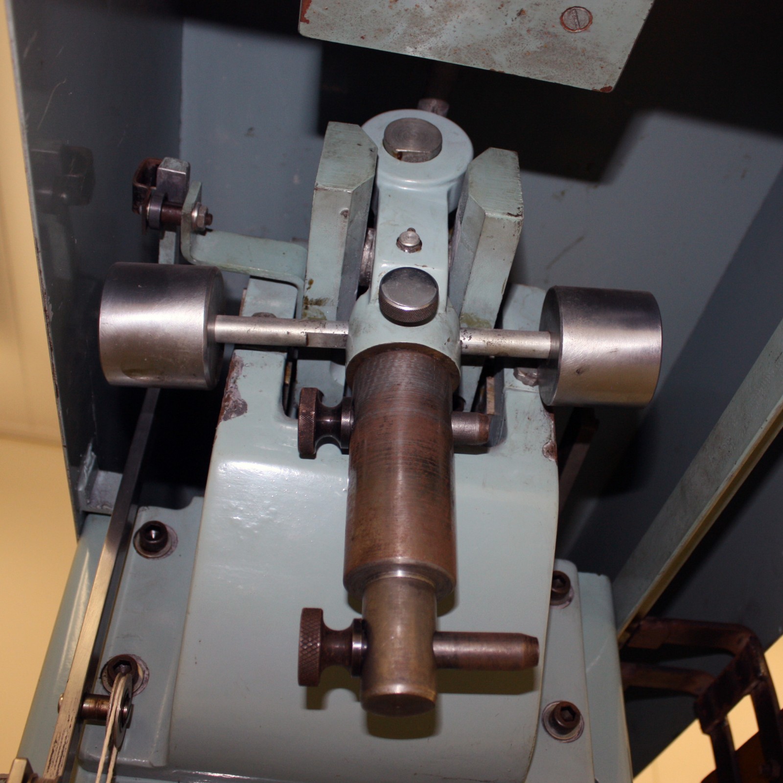 AVERY 12000N TYPE 7106DCN tensile testing machine material tester ...