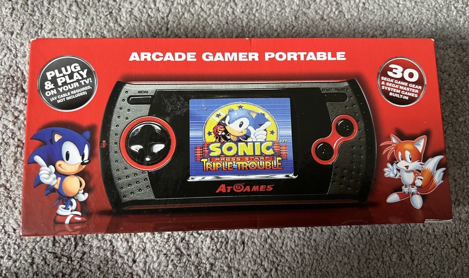 AtGames At Games Arcade Gamer Portable Sega & Master System 30 Built-in ...