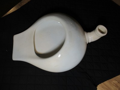 Chamber Pots - Graniteware Chamber Pot