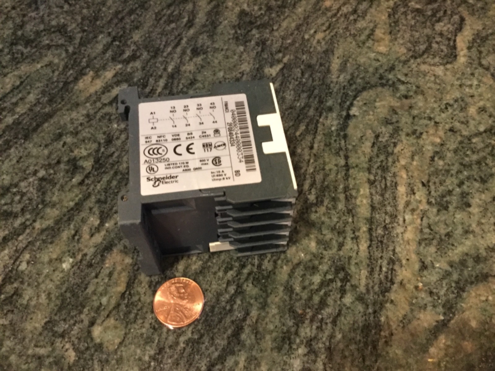 Schneider Electric CA3KN40BD IEC Control Relay 24vdc 4no for sale ...