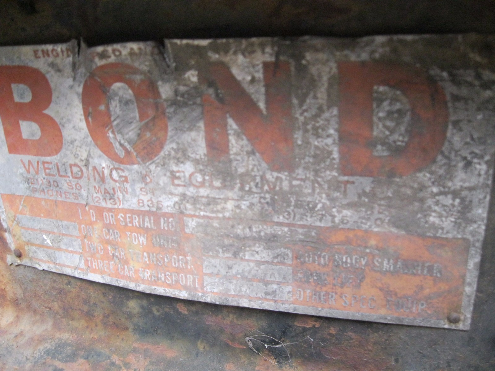 F600 Wrecker Tow Truck BOND ramp 75 Ford with 330 & 4 speed 2 speed ...