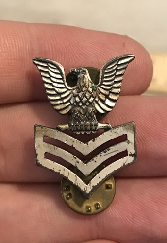 Vintage US MILITARY USN NAVY EAGLE SILVER Tone PIN See All Pics | eBay