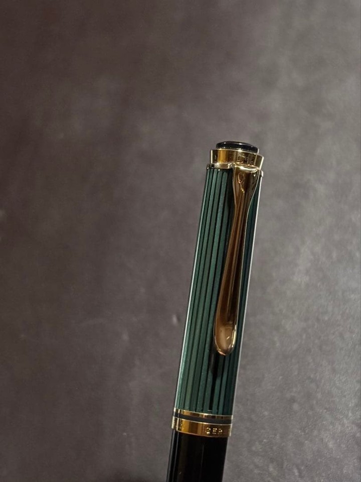 Pelikan Souveran K600 Green Stripe Ballpoint Pen - Classic Design | eBay UK