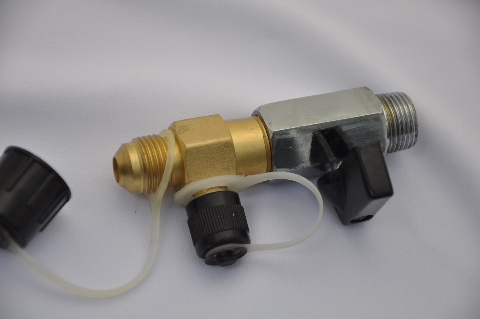 Brass Pump Port Hand Valve Adapter 3/8 MNPT X 1/4 & 3/8 MFL Male Flare ...