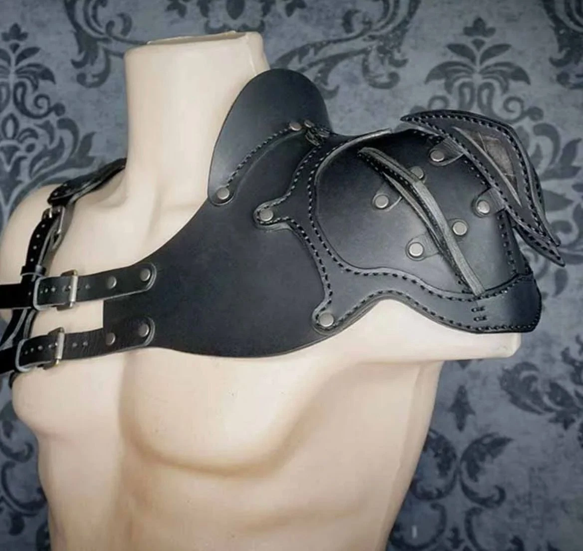 Roman Gladiator Shoulder Armor