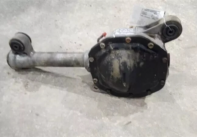 1996-2005 Ford Explorer Front Axle Differential Carrier 3.73 Ratio | eBay