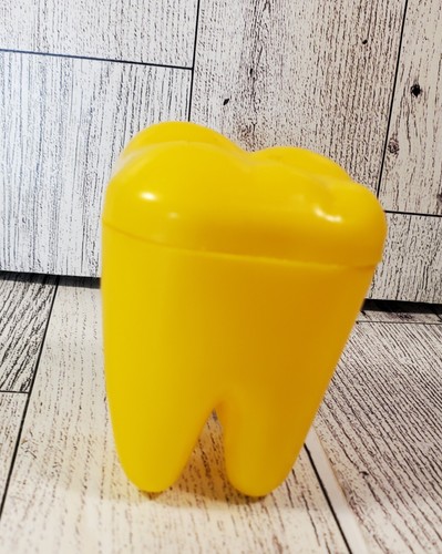 Vintage 1970s Topps Big Tooth Empty Yellow Bubble Gum Container | eBay