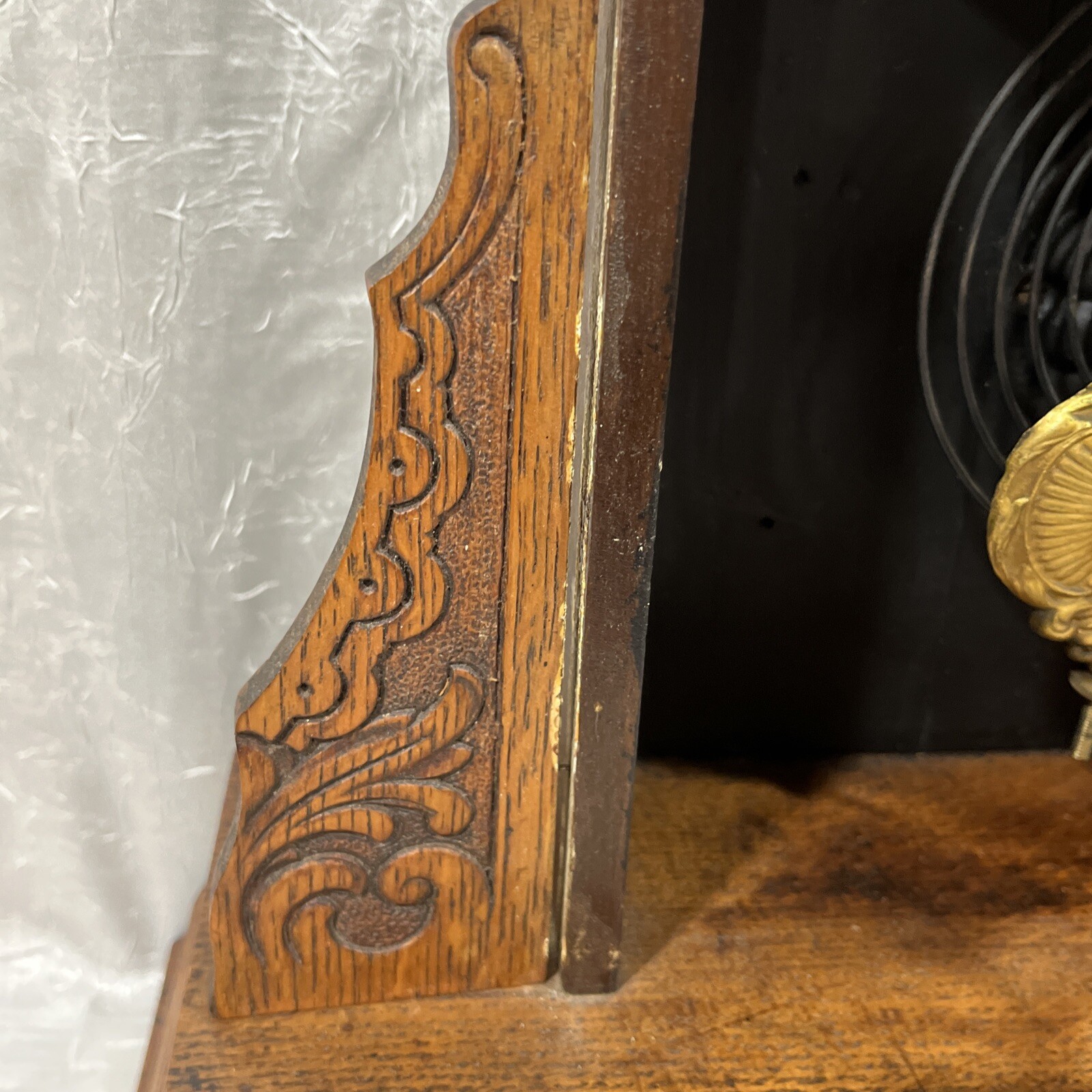 Antique Gilbert Gingerbread Mantel Shelf Parlor Clock " CAPITOL" Not ...