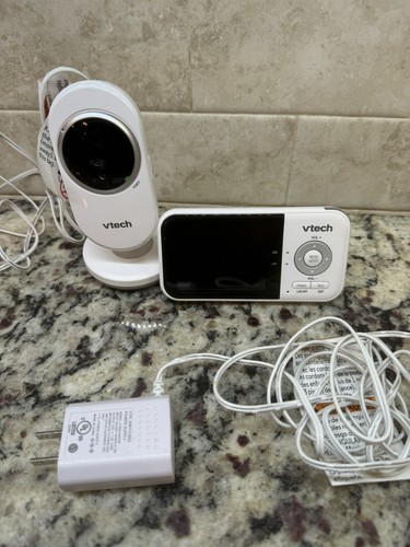 VTech VM3254 2.8" Digital Video Baby Monitor with Full-Color and ...