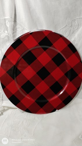 Buffalo Checkered CHARGER PLATES centerpiece red black check Plastic ...