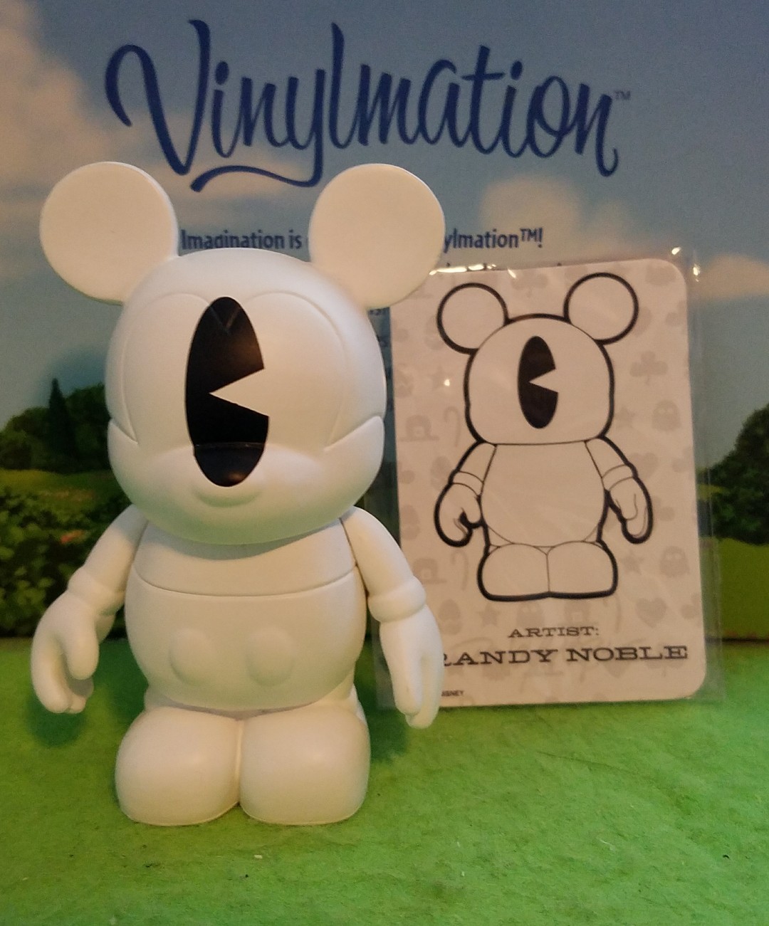 DISNEY VINYLMATION 3" Park Holiday Set 2 Eye Ball Halloween Ghost w ...