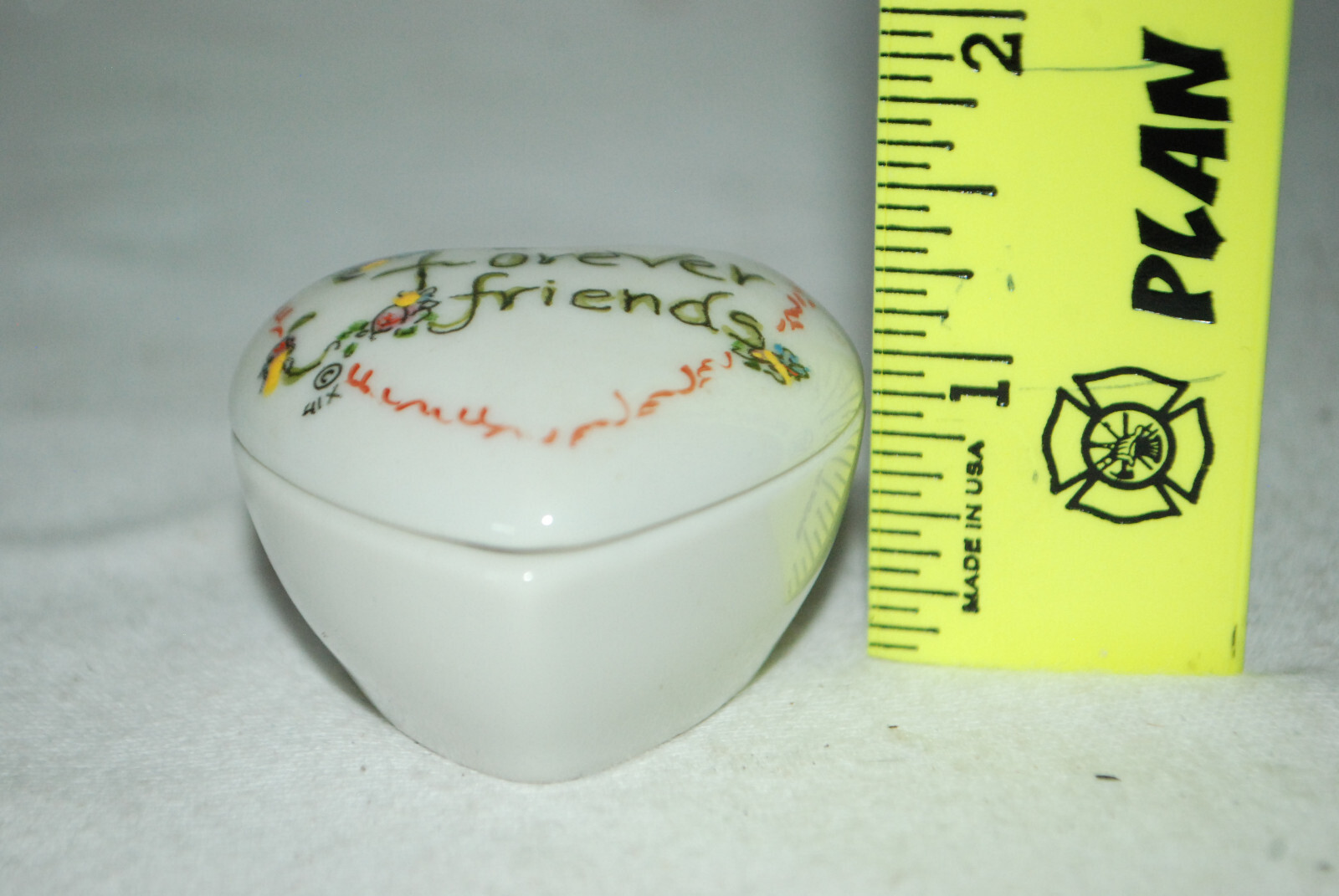 FOREVER FRIENDS Trinket Box Flowers Creative Circle 2" | eBay