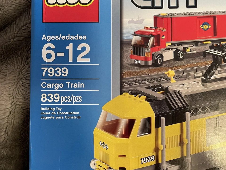 LEGO CITY: Cargo Train (7939) Brand new In Box Rare Retired Hard To ...